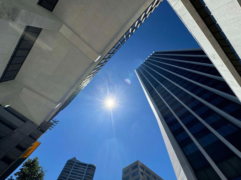 Portland breaks daily record high temperature Sunday
