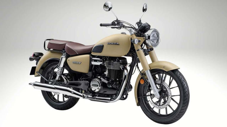 Honda Gave Its Little Cruiser Motorcycle Military-Inspired Colorways We Can't Have