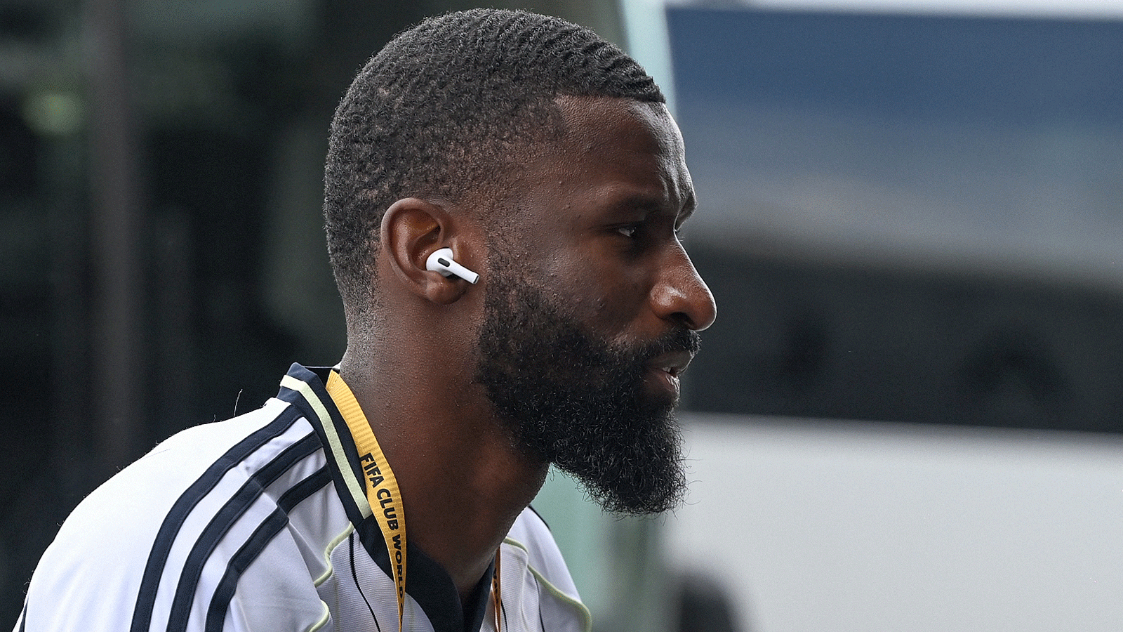 "Habe die Grenzen klar überschritten": Real Madrids Antonio Rüdiger ...