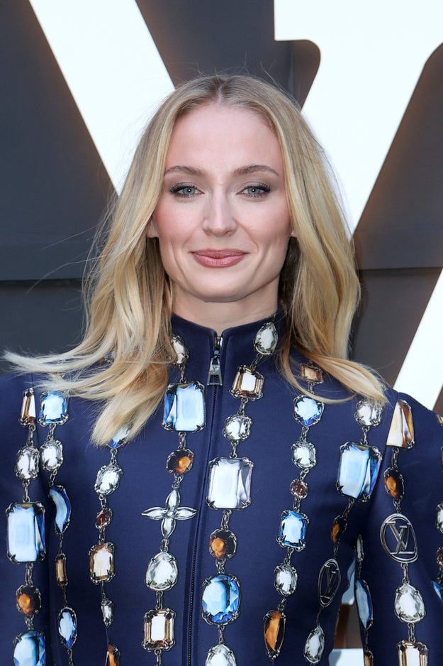 Sophie Turner Opened Up About Filming Those Controversial "Game Of ...