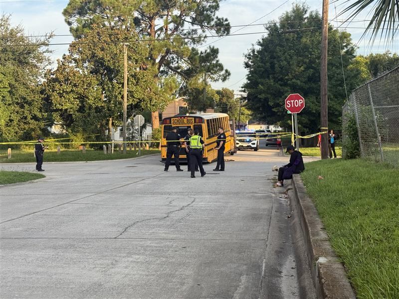 City cites cause of roadway cave-in under school bus in Savannah