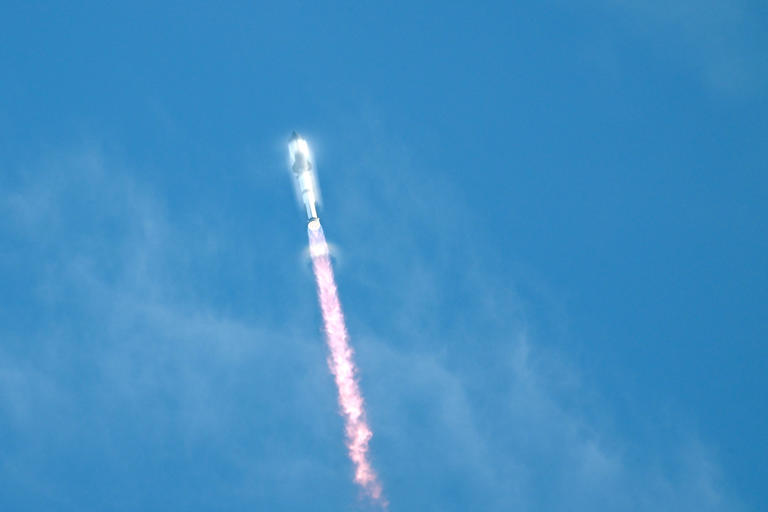 SpaceX announces October date for next Starship megarocket launch. Here ...