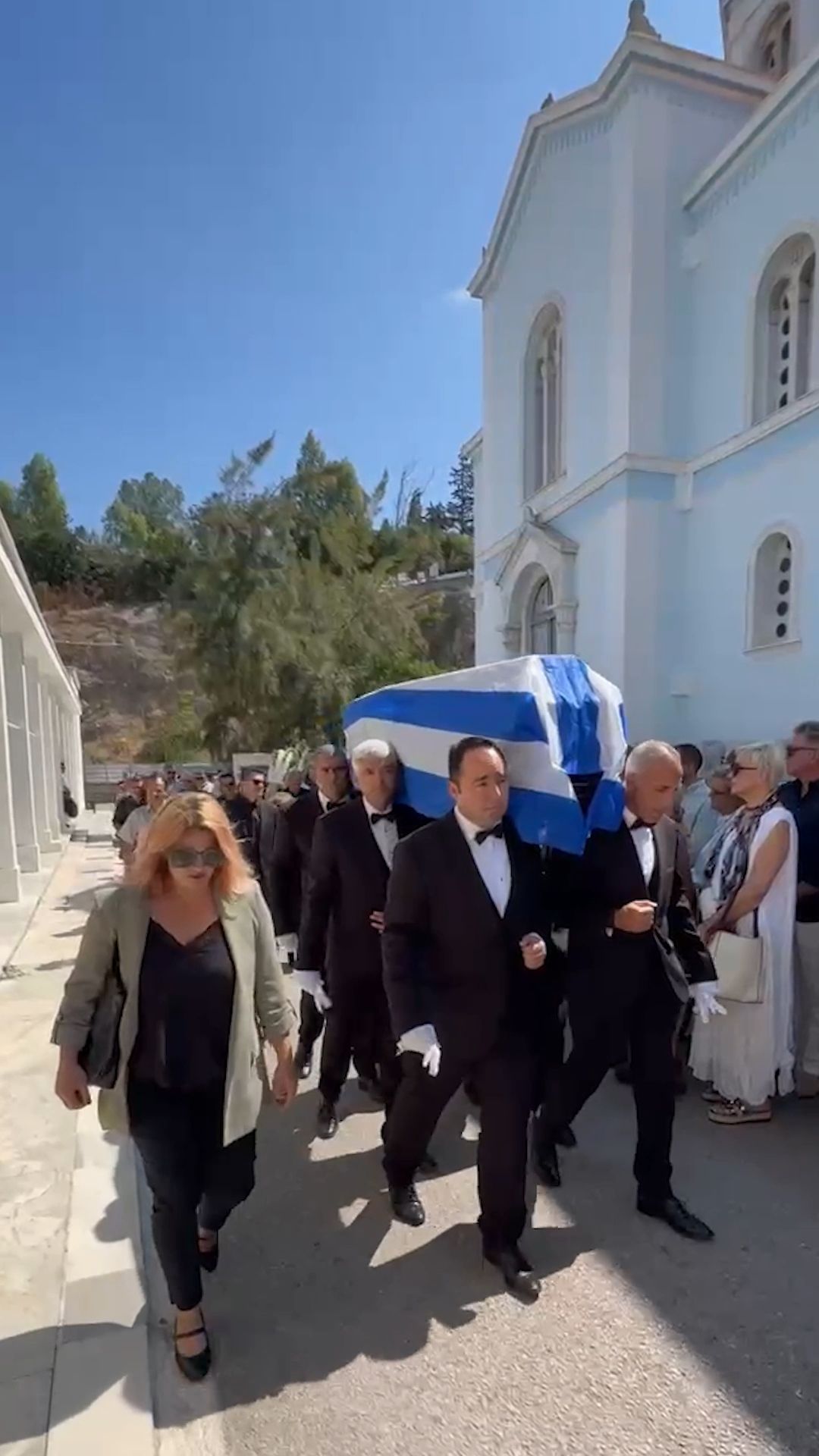 Το «τελευταίο αντίο» στον Δημήτρη Κωνσταντάρα