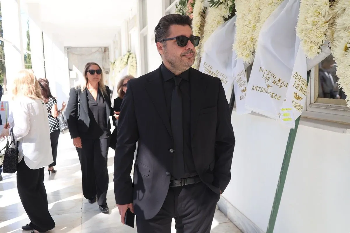 Το τελευταίο αντίο στον Δημήτρη Κωνσταντάρα
