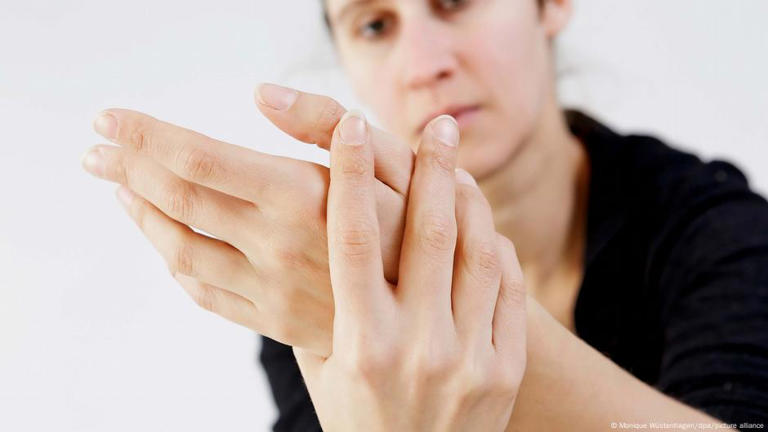 Do antidepressants ease chronic pain?