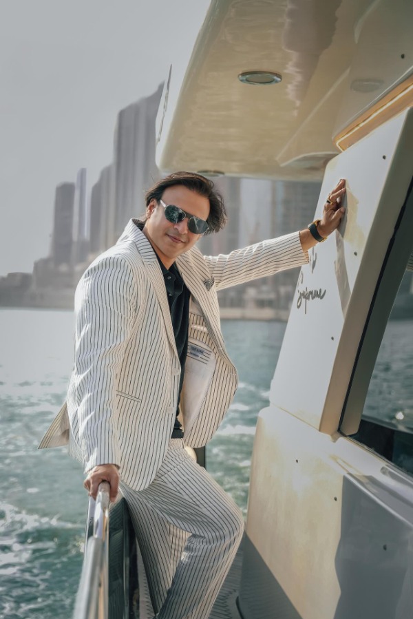 Pahlaj Nihalani: If Vivek Oberoi Likes Vulgarity, He Should Keep It To ...