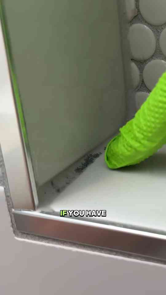 How To Fix Moldy Caulk
