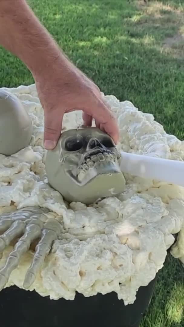 Flip a trash can lid upside down...