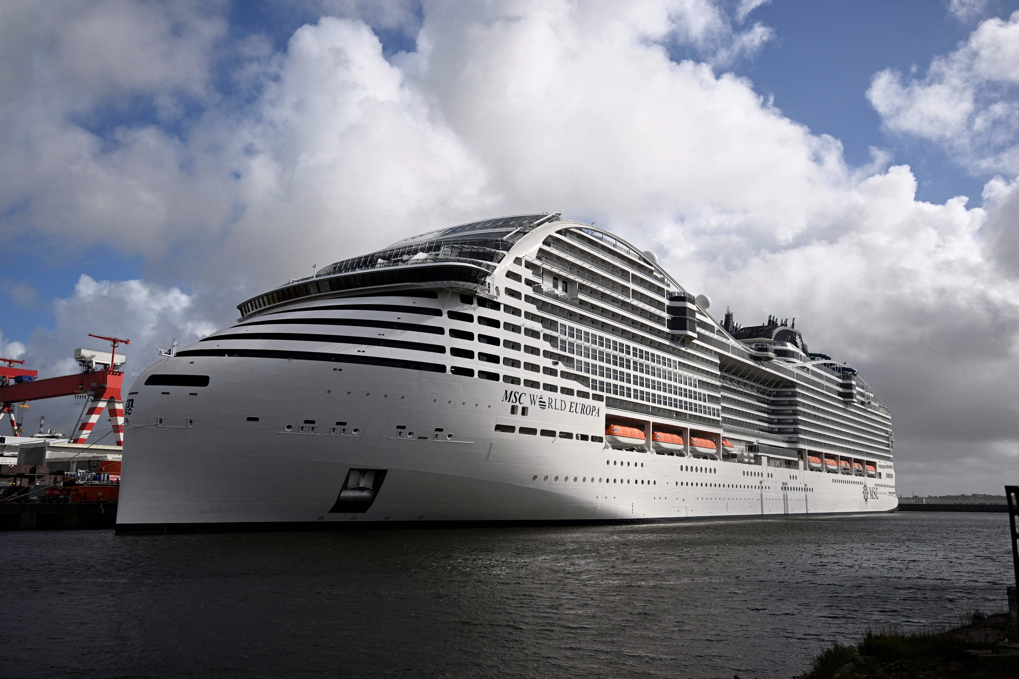 MSC cruise ship loses propulsion off Italy coast with over 6,000 passengers