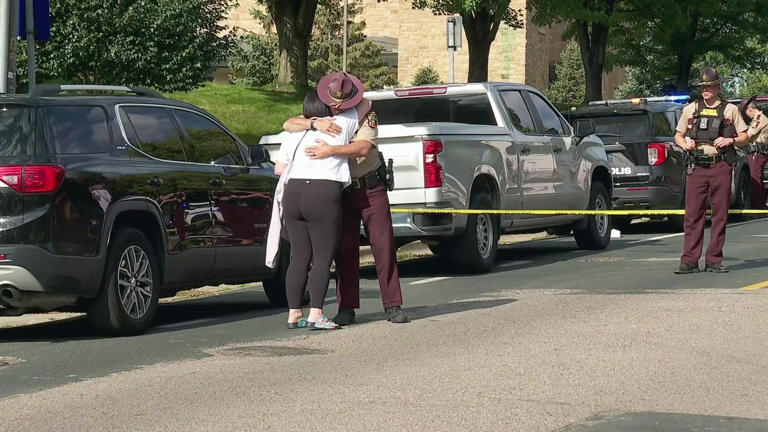 LIVE UPDATES | Shooting at Annunciation School: 20 victims reported ...