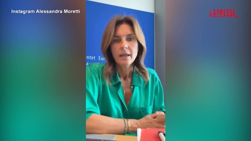 Alessandra Moretti (Pd): "Denuncio un sito che rubava mie foto per ...