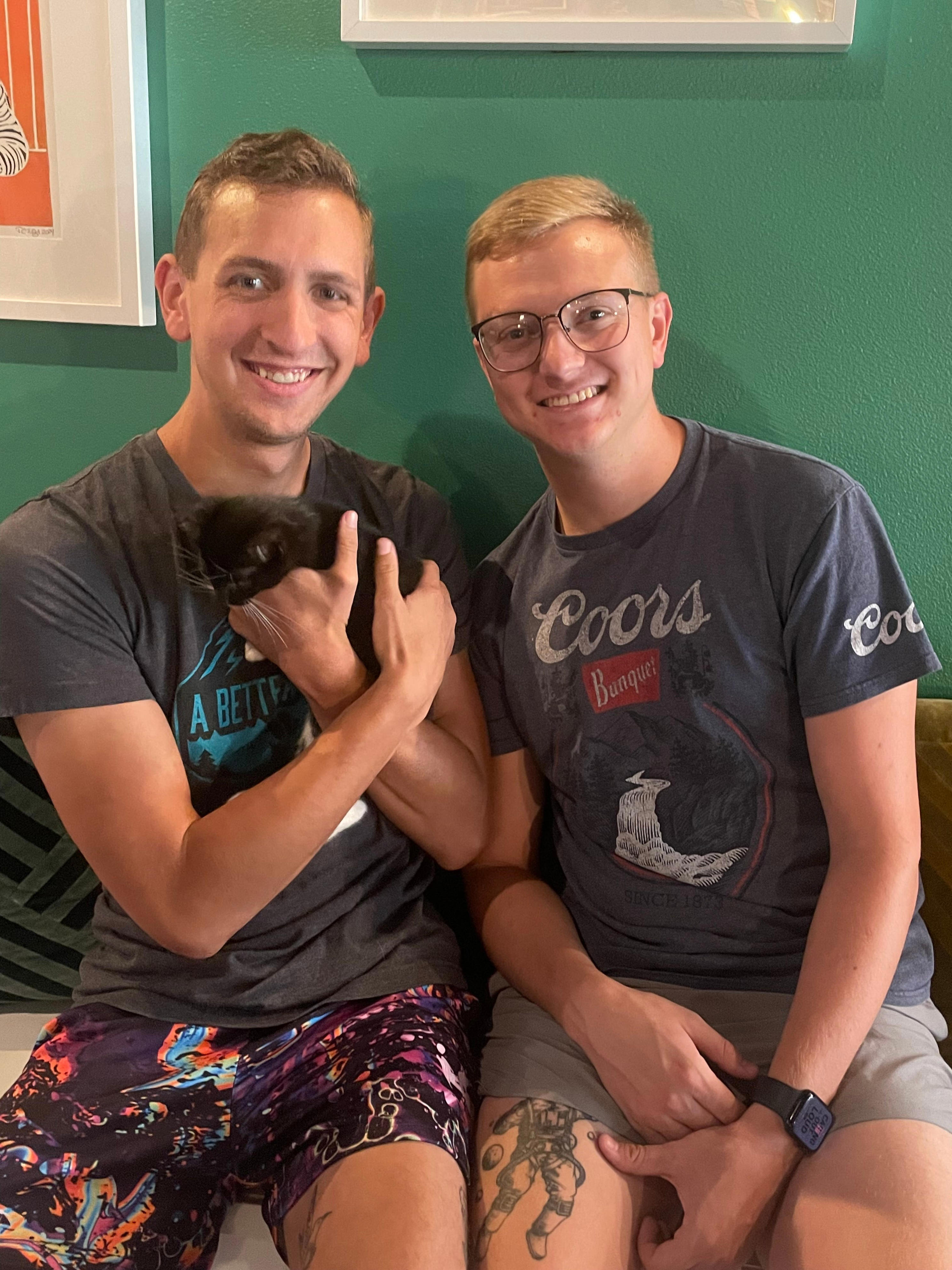 Iowa City's Kitty Corner Social Club celebrates 100th cat adoption in 6 ...