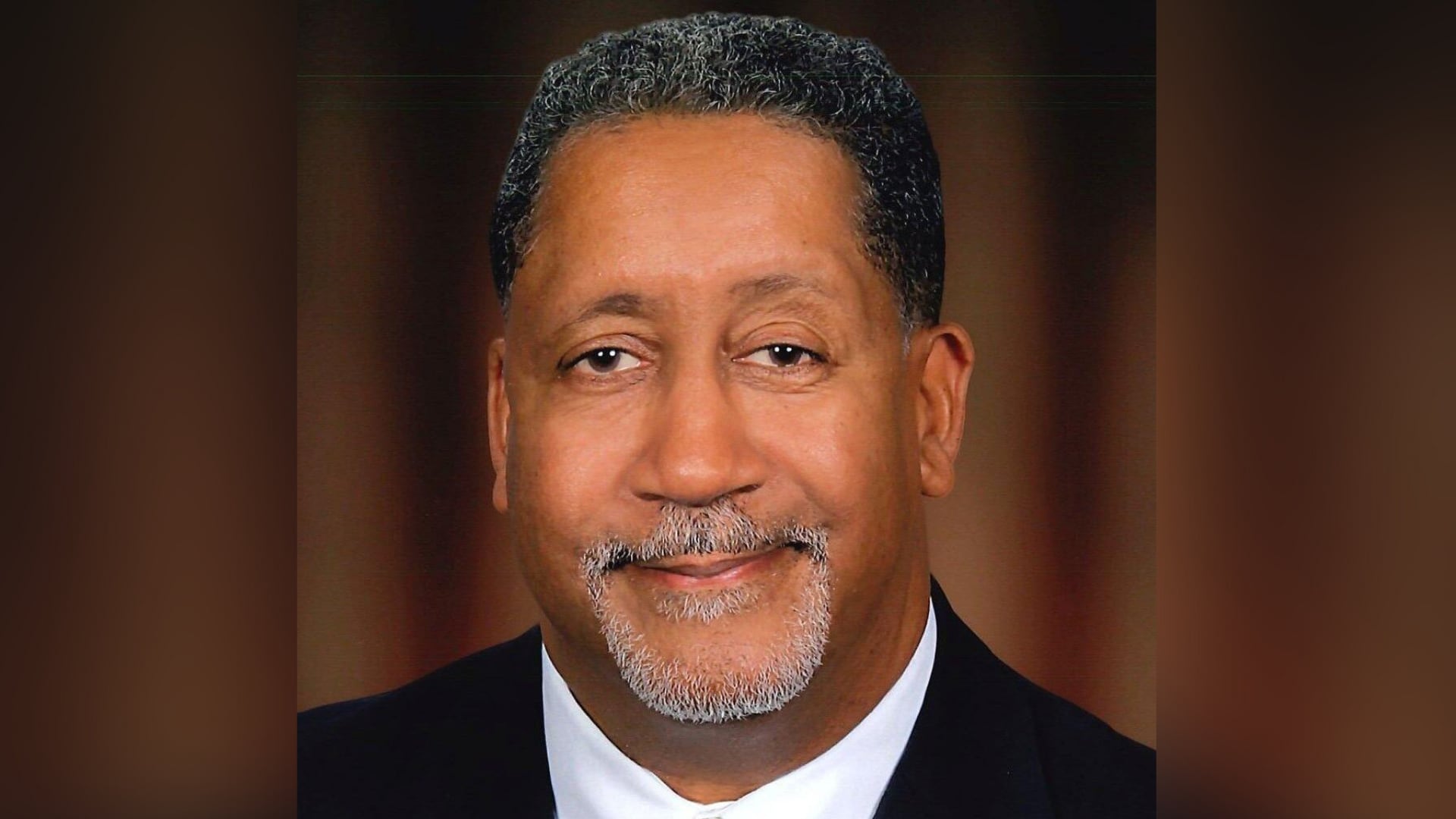 Ex-Stonecrest mayor convicted of COVID-19 fraud announces run for city ...