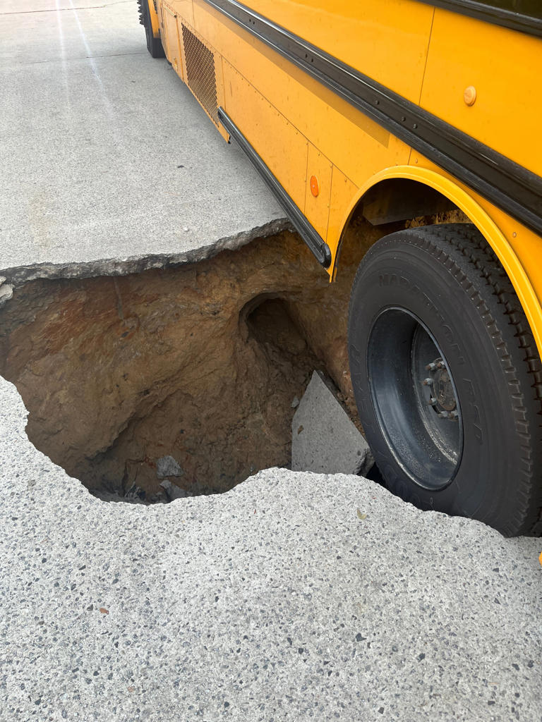City cites cause of roadway cave-in under school bus in Savannah