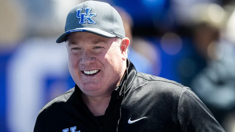 Mark Stoops sends strong message ahead of Kentucky's season opener