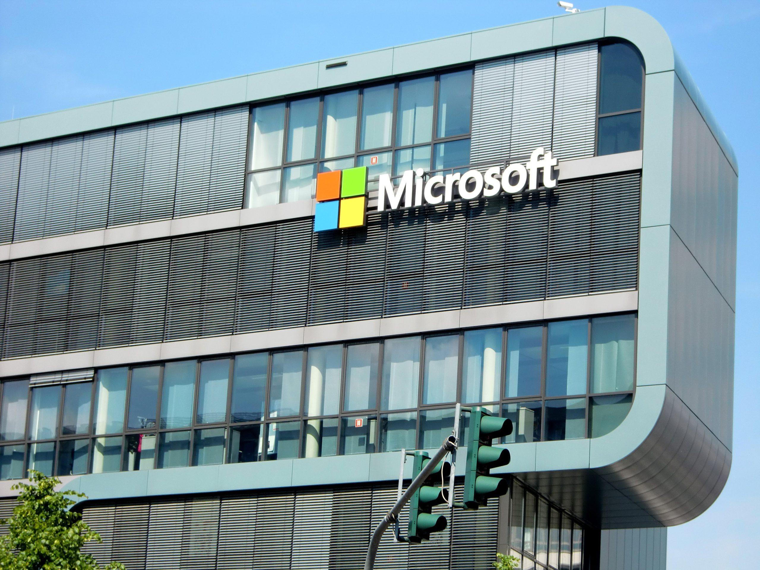 Activists Barricade Microsoft Exec's Office in Live-Streamed Protest