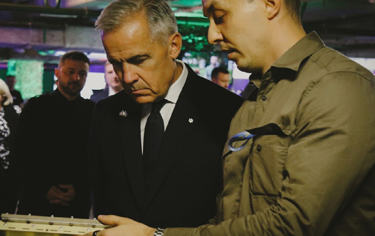 Canada’s PM sees captured Russian weapons and evidence of import ...