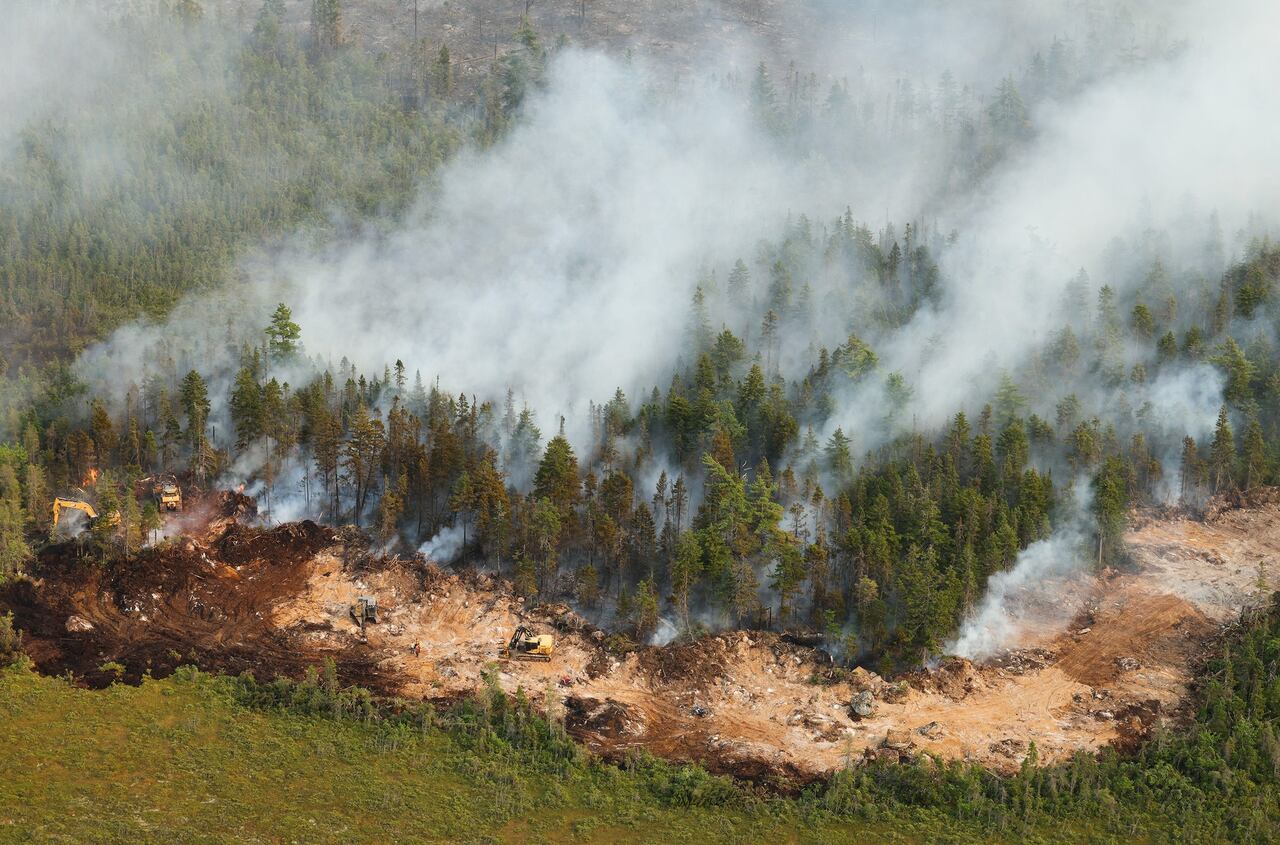 Some residents forced from homes by Long Lake wildfire can return Wednesday