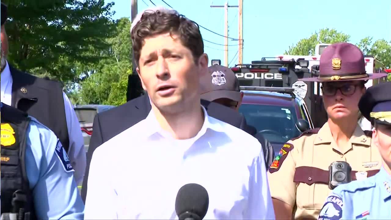 FULL VIDEO: 2 kids dead in Minneapolis school shooting