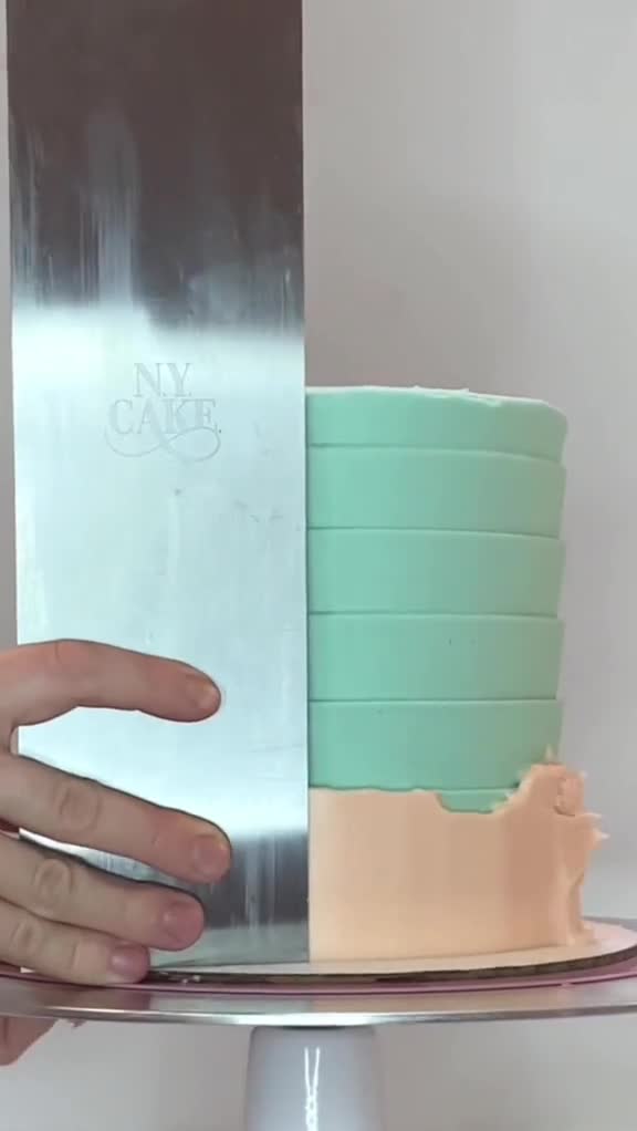 Beach-Inspired Cake Decorating to Brighten a Snowy Day