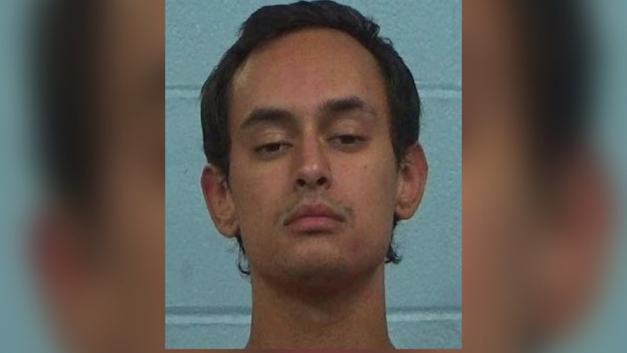 Man accused of driving stolen truck into North Austin restaurant may ...