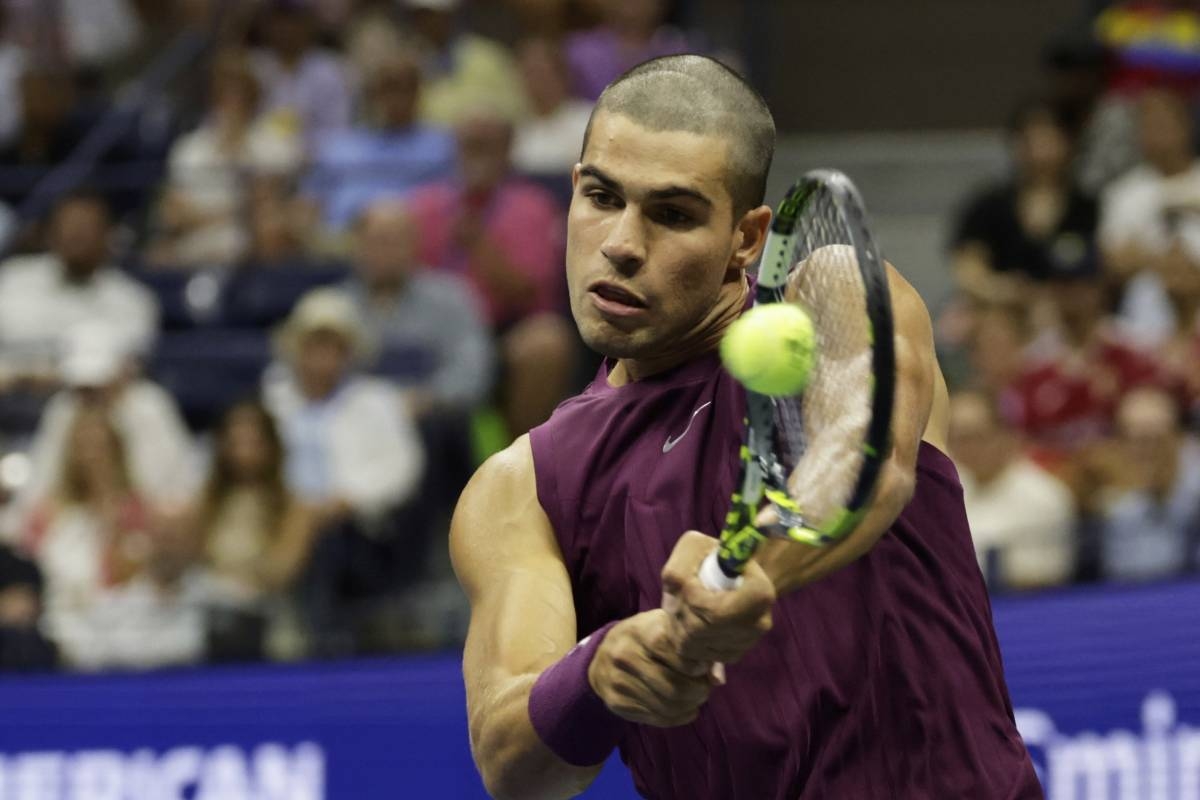 A cut above? Carlos Alcaraz's shaved head makes its US Open debut in ...