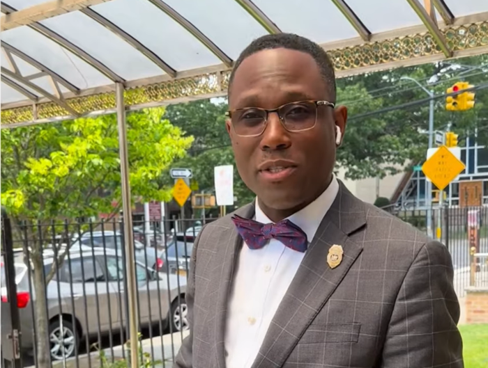 Ex-deacon ordered to repay $228M in restitution fleeced from believers ...