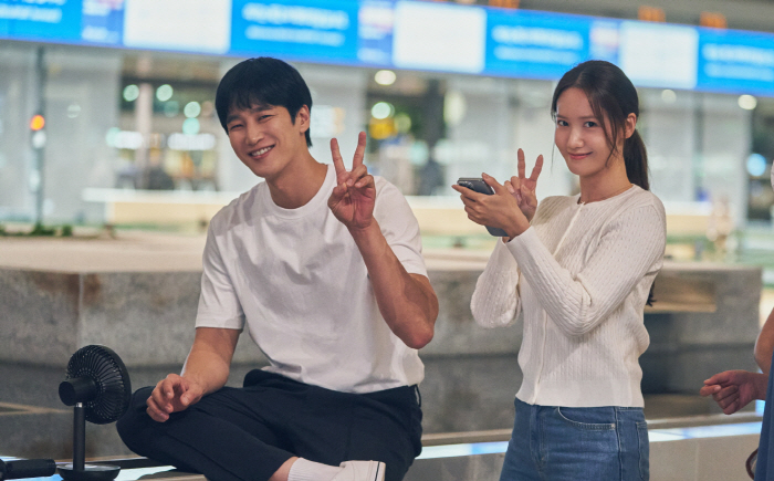 Crying chemistry...The devil, Im Yoona X Ahn Bo Hyun, can't be this lovely