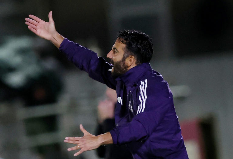 Carabao Cup live: Man United stunned in penalty shootout before Arsenal ...