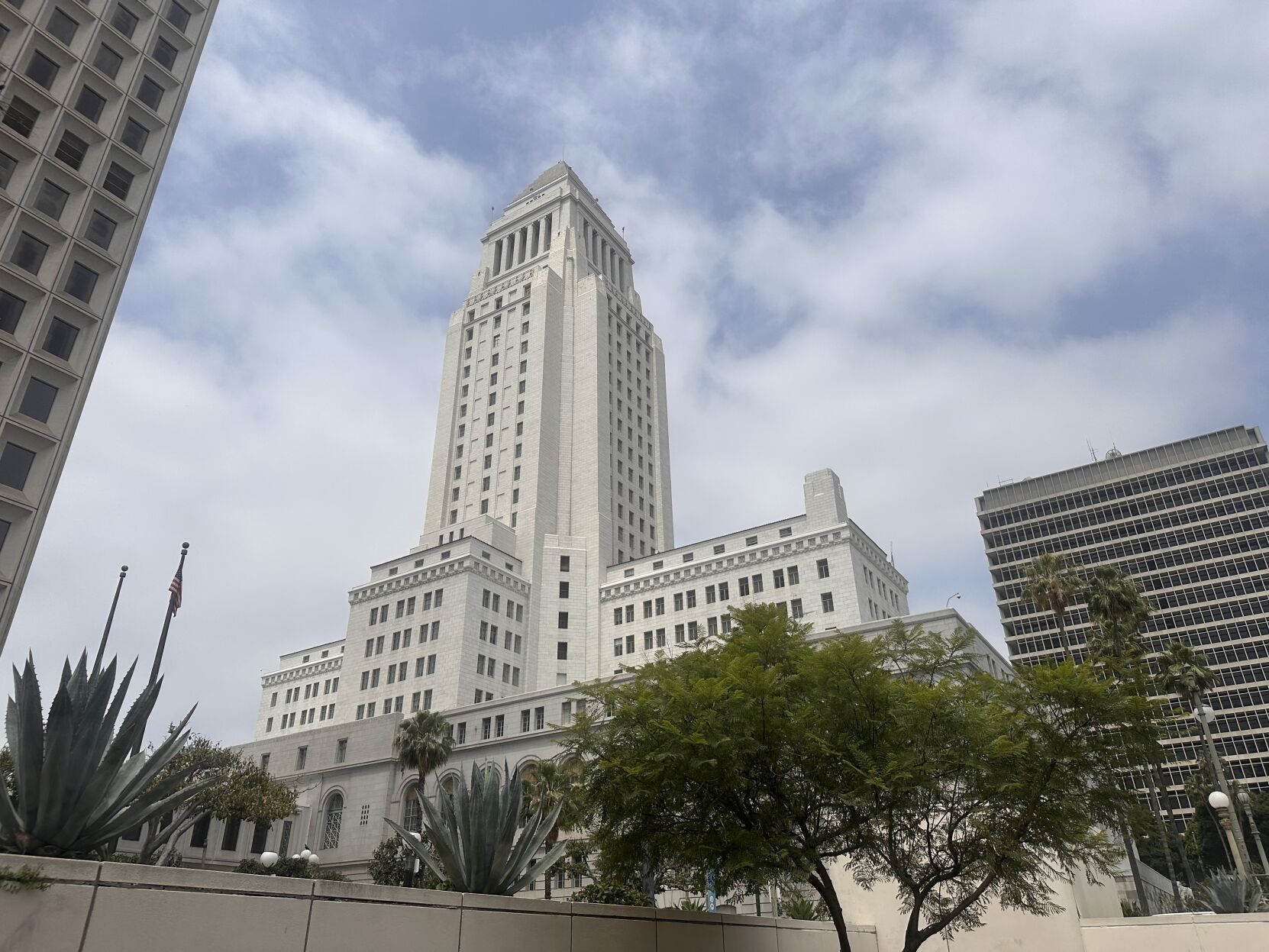 Transparency measure for city charter reform lingers without scheduled vote