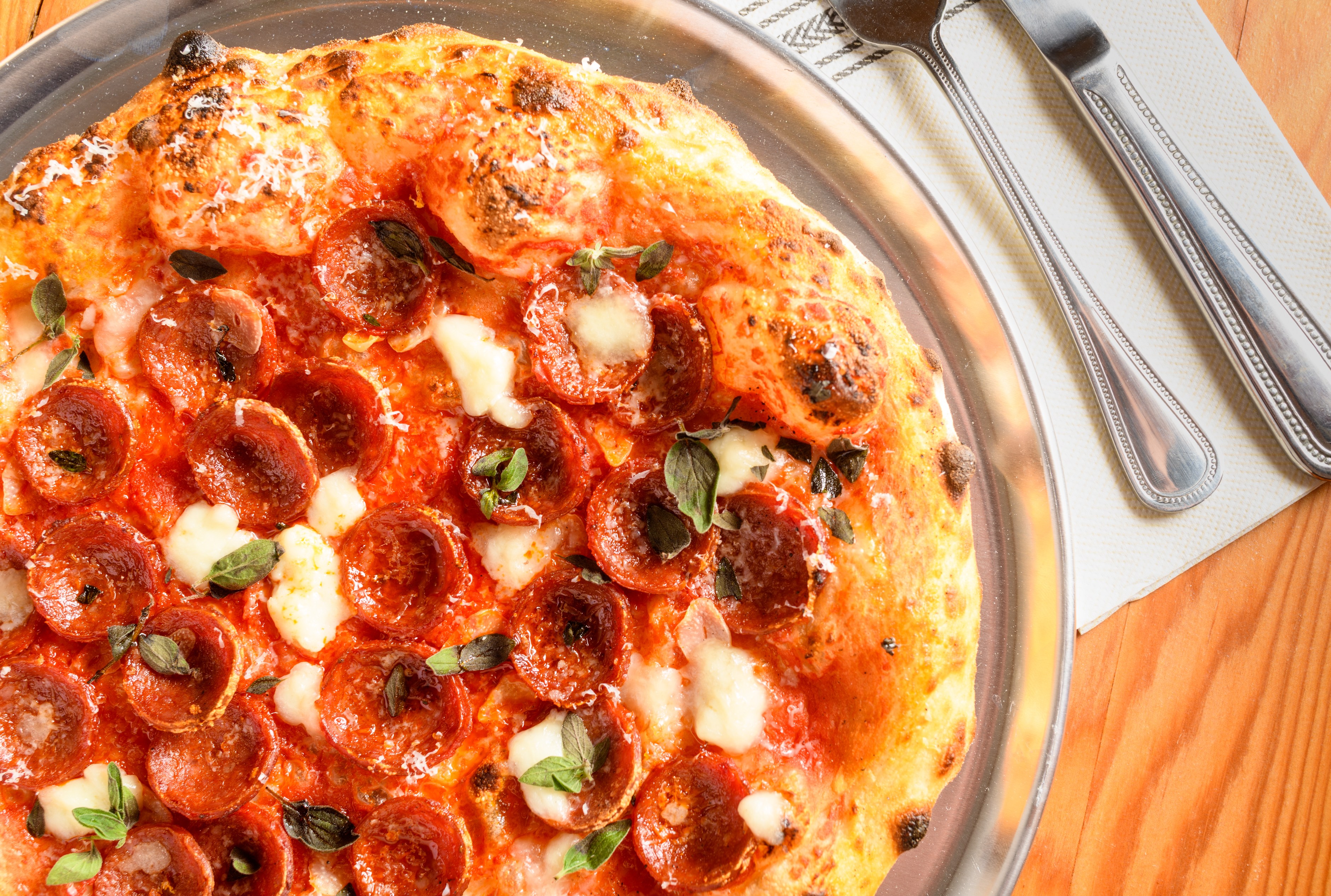 Little Lark Brings Neo-Neapolitan Pizzas and Patio Life to Guild Row