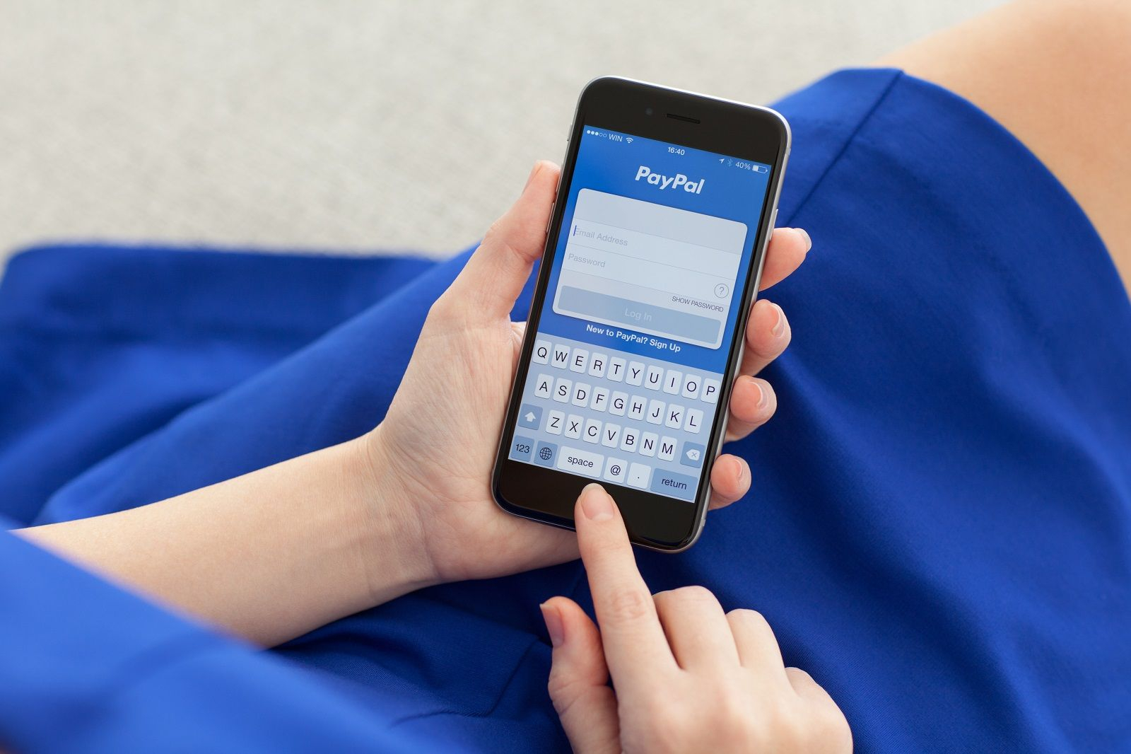 Χάος στις ευρωπαϊκές τράπεζες: Η PayPal άφησε 10 δισ. ευρώ σε μη ...
