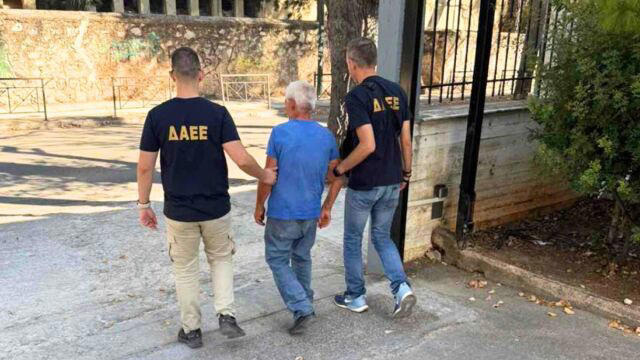 Συνελήφθη 62χρονος αλλοδαπός για την φωτιά στην Κάντζα - Πώς προσπάθησε ...