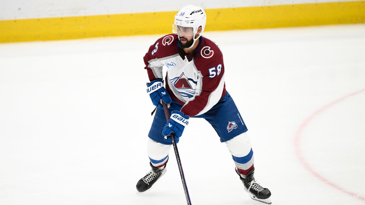 Hurricanes sign Oliver Kylington, Givani Smith to professional tryouts