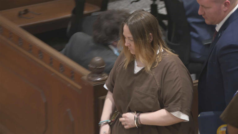 Trial set for woman charged in child's kidnapping and murder