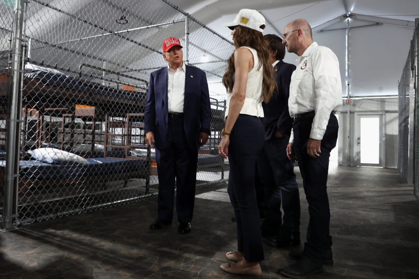 Trump admin suffers decisive blow in effort to deport high-profile migrant