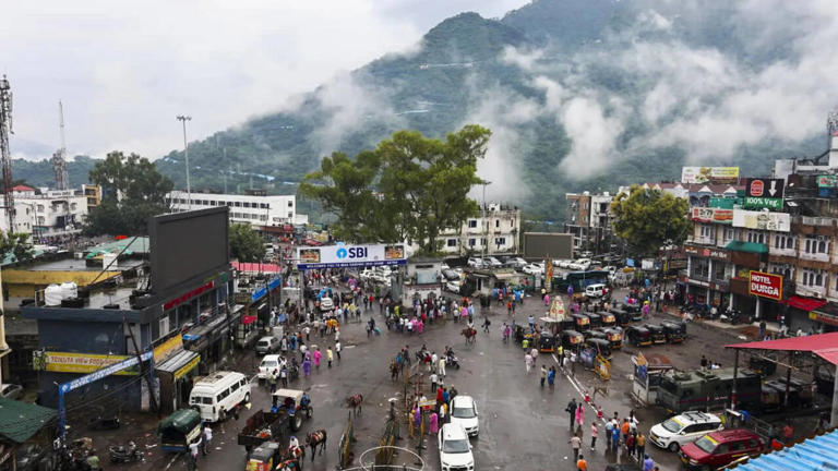 'Like a Bomb Blast': Eyewitness Describes Vaishno Devi Landslide; Toll ...