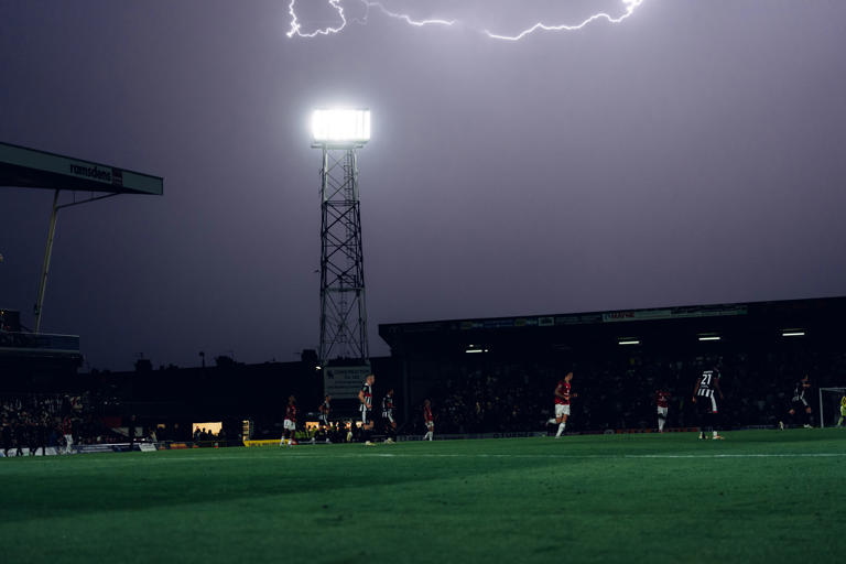 Carabao Cup live: Man United stunned in penalty shootout before Arsenal ...