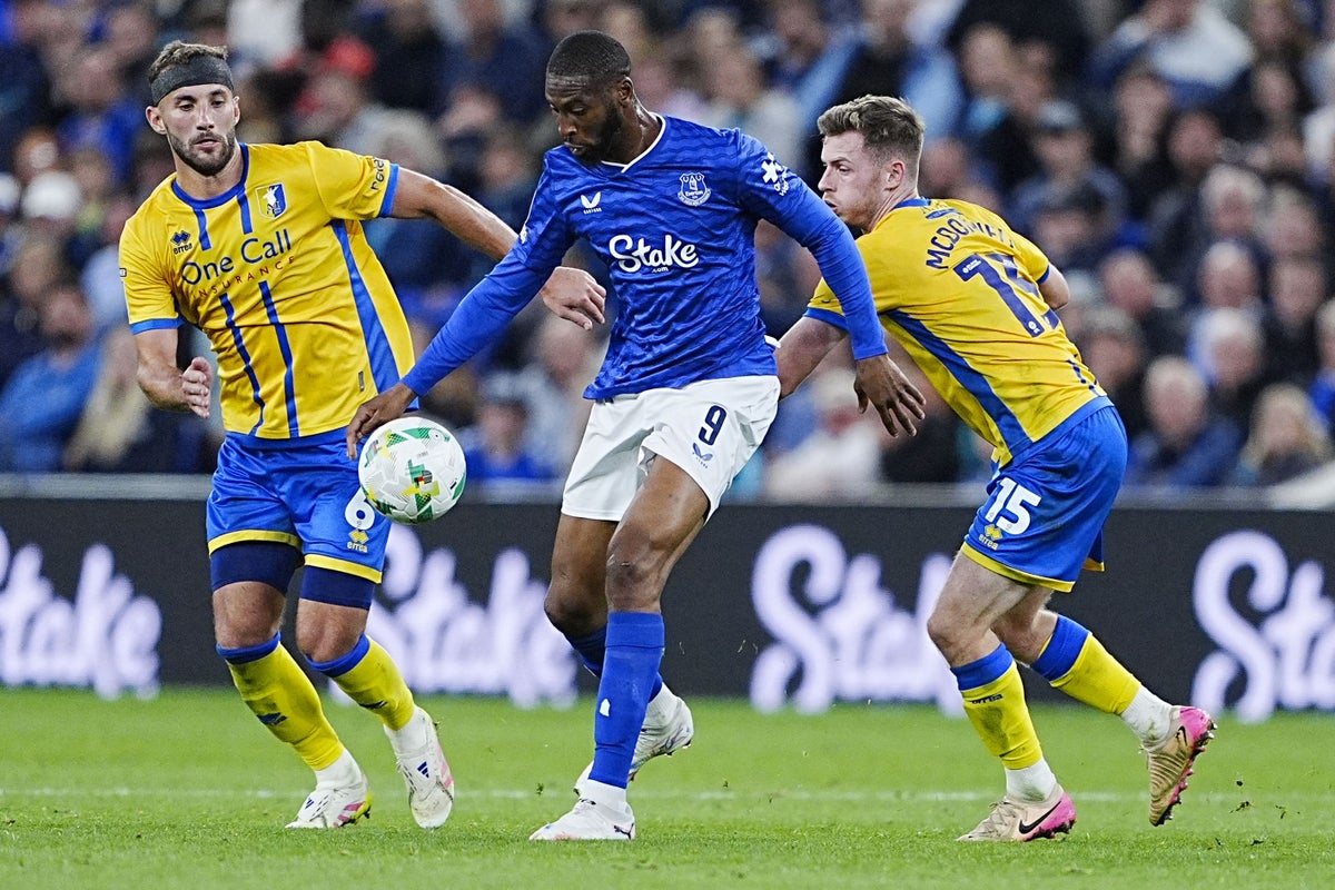 Beto wraps up routine cup win for Everton against League One Mansfield