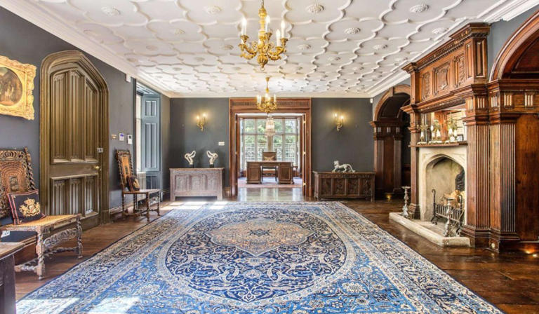Liam Gallagher’s Cotswolds mansion with A-lister neighbours hits the ...