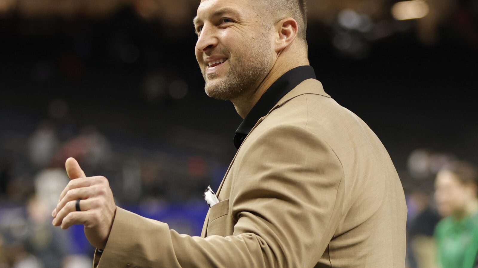 ‘Tim Tebow Is the Best’: NFL Loves Heartwarming Gesture From Former ...