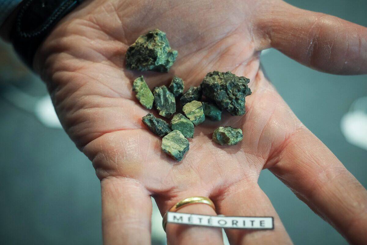 Man keeps "gold rock" for years before learning its true origin