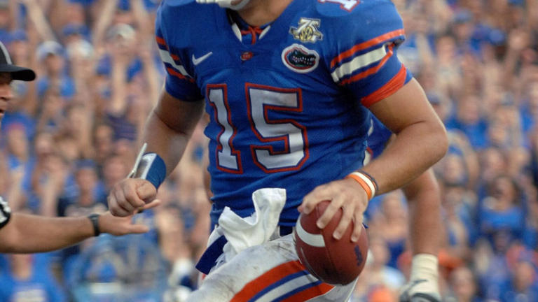 ‘Tim Tebow Is the Best’: NFL Loves Heartwarming Gesture From Former ...