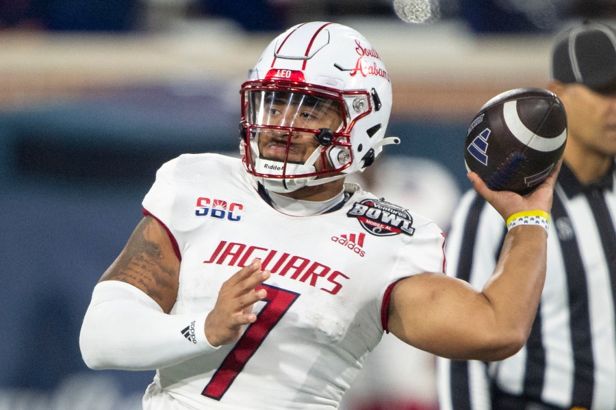Meet the quarterback from Alabama who Bill Belichick will be starting ...