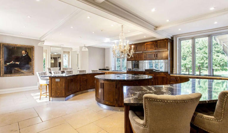 Liam Gallagher’s Cotswolds mansion with A-lister neighbours hits the ...