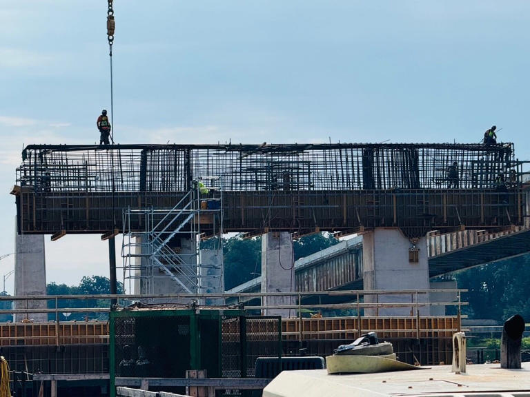 Part of Clyde Fant Parkway near Jimmie Davis bridge to be closed for ...