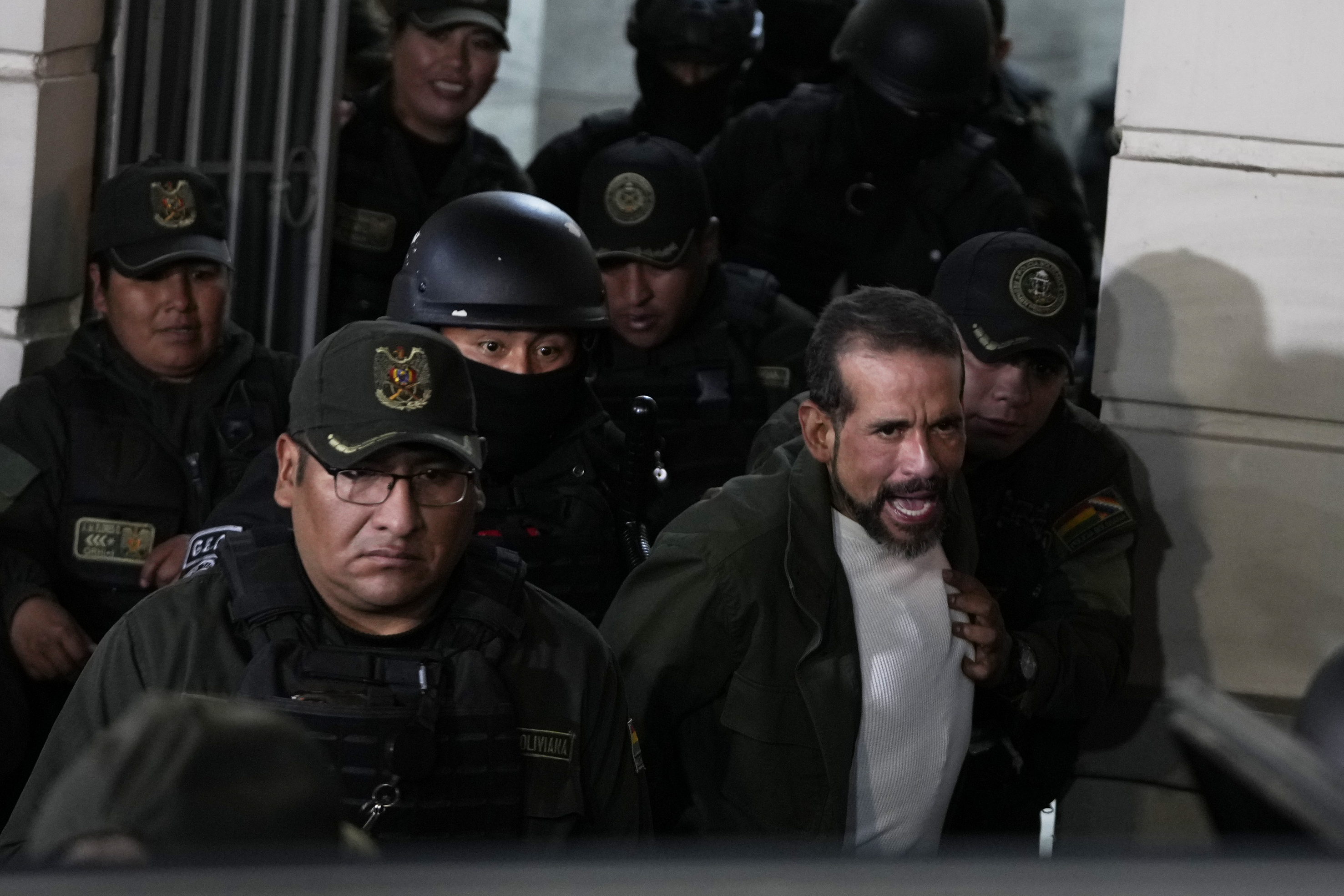Court transfers Bolivian politician Luis Fernando Camacho to house arrest