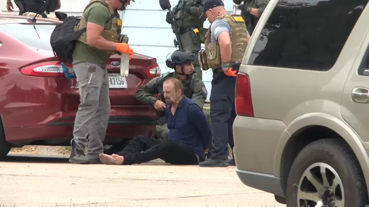 Grand Island stand-off suspect faces felony charges