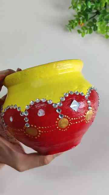 Colorful Matki Decoration Ideas for Janmashtami