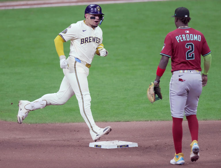 What channel is Brewers vs Diamondbacks on tonight? Time, TV, stream